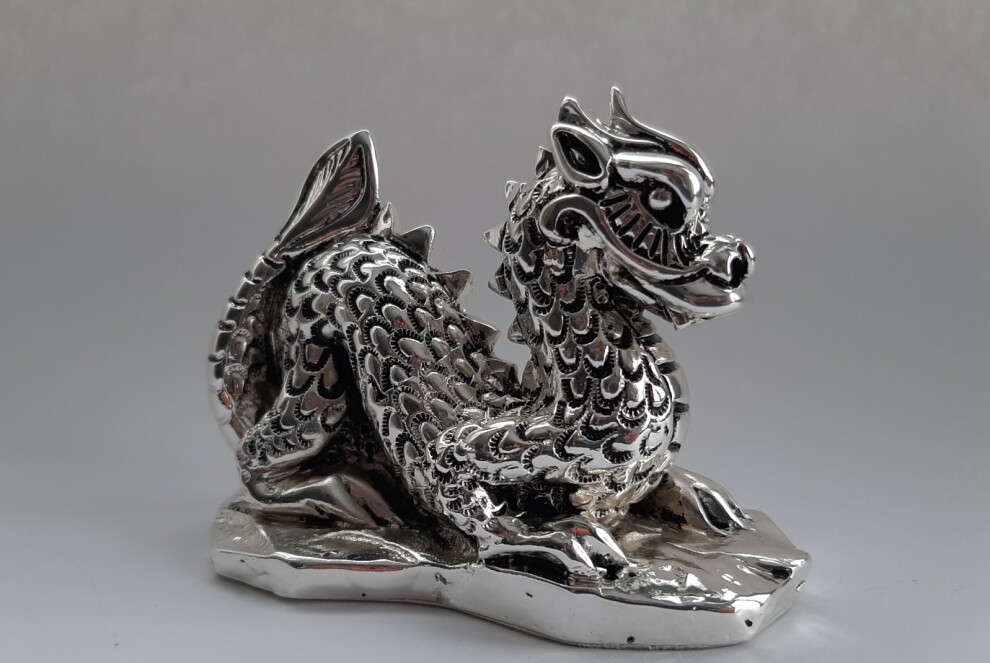 Фигурка серебряного дракона символ 2024 года Italy Decor интернет магазин серебряных